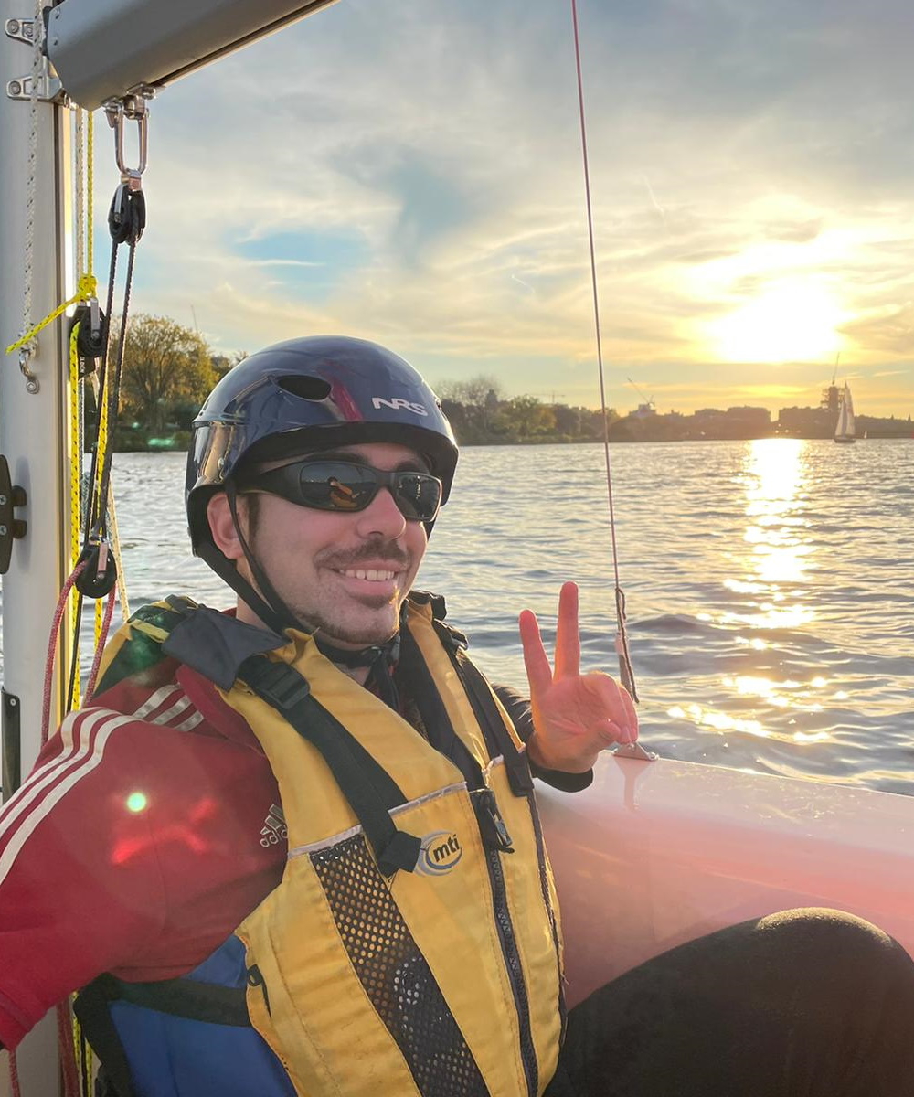 Graduate Students – The Velasquez Group